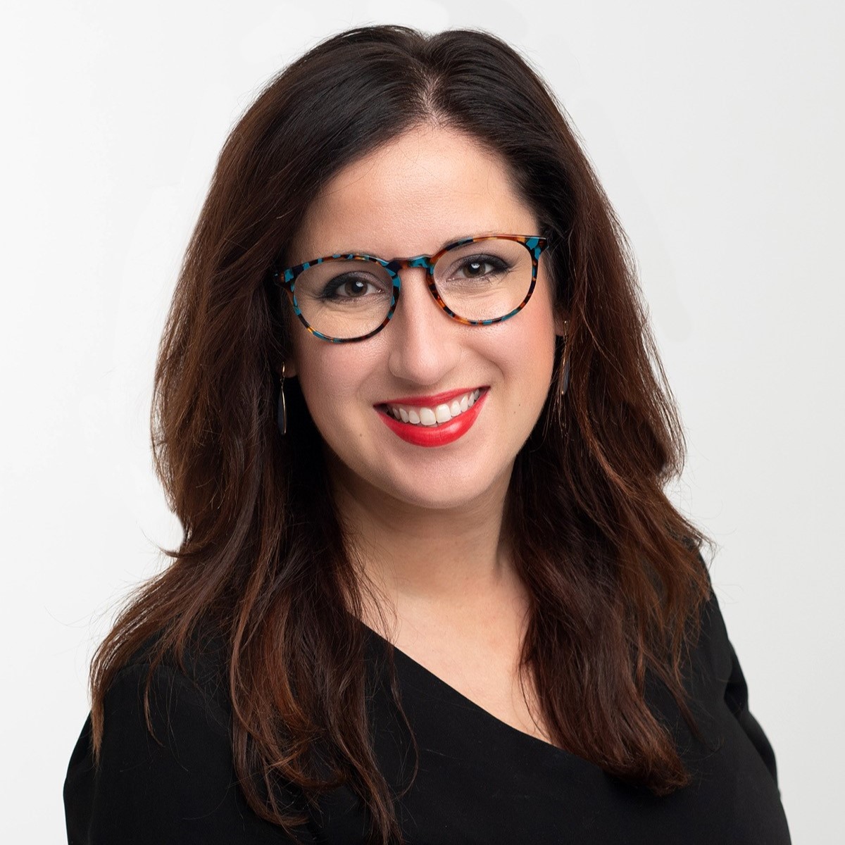 Data Diving and Peer-to-Peer Connection: What to Expect at Plug In to ...